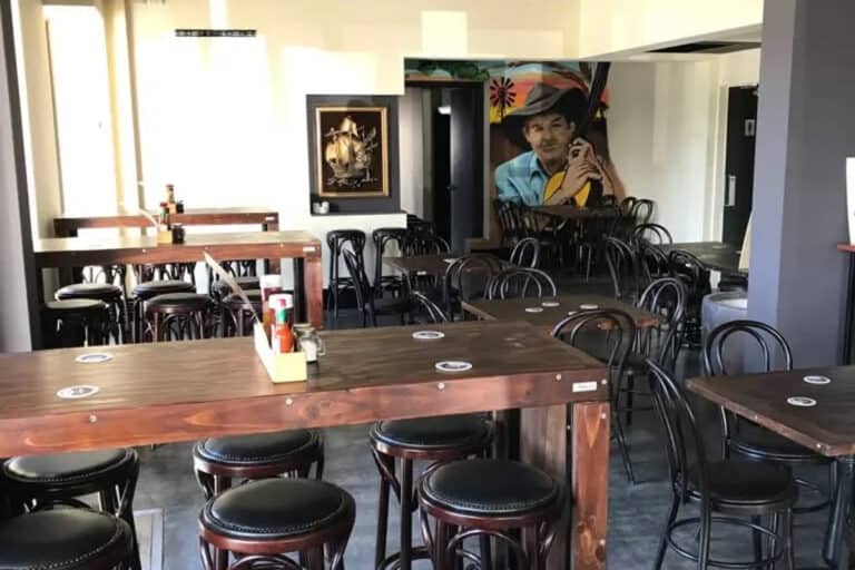 15 Unique Guys Night Ideas To Enjoy Something A Bit Different - Peerspace