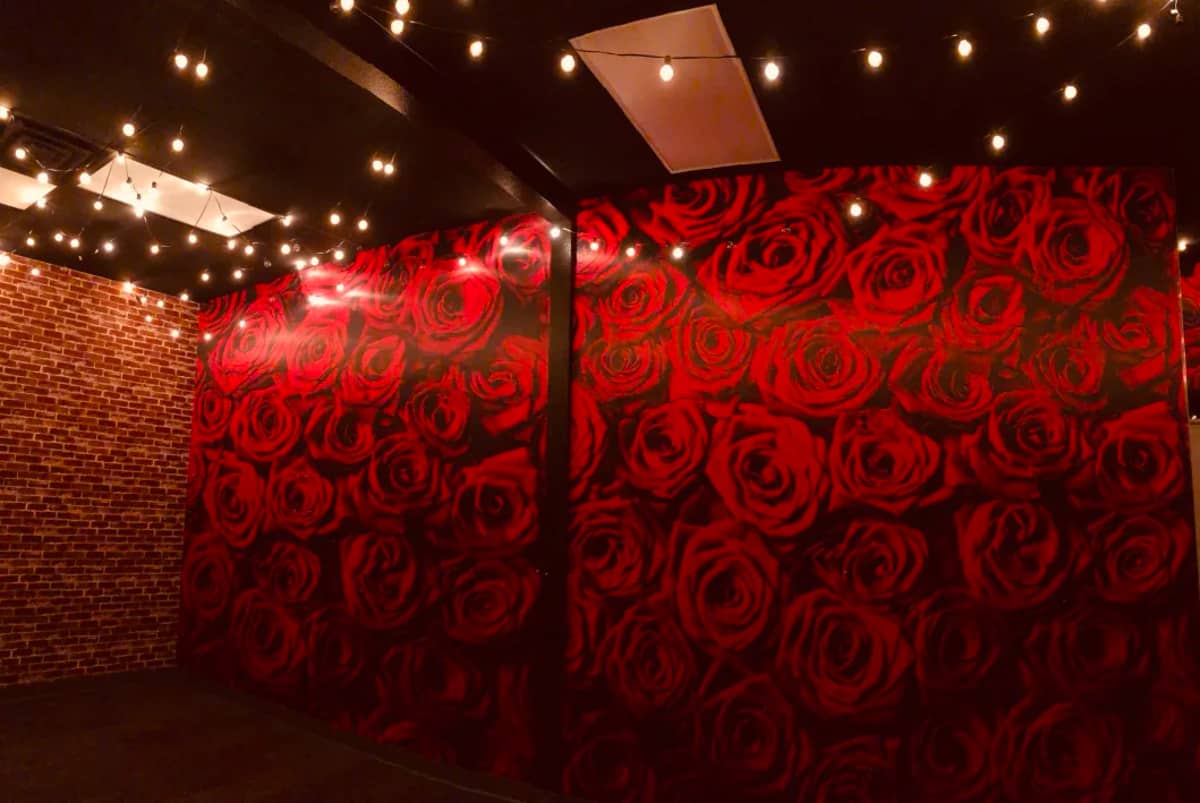 14 Fabulous Sweet 16 Decoration Ideas - Peerspace