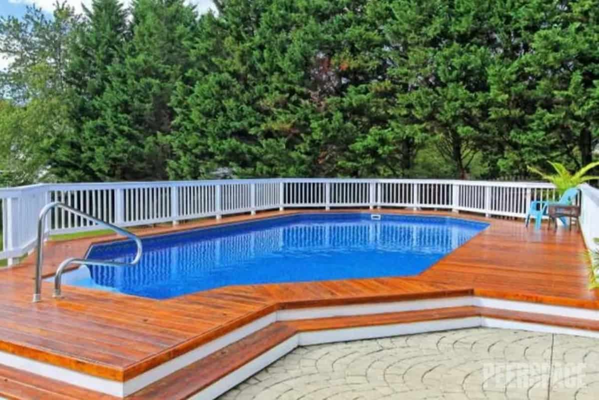 15 Fun Pool Party Games To Make A Splash (2025) - Peerspace