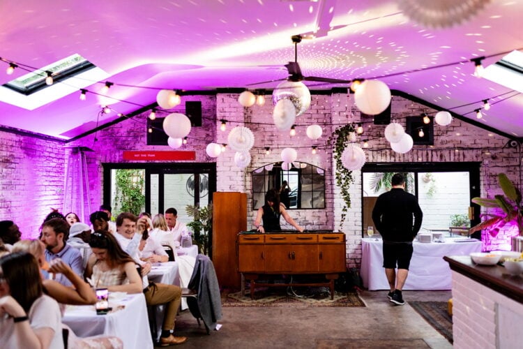 17 smashing ideas for a 21st birthday party (2026) – Peerspace