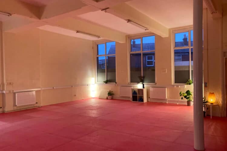 12 Unique Jubilee Tea Party Ideas - Peerspace