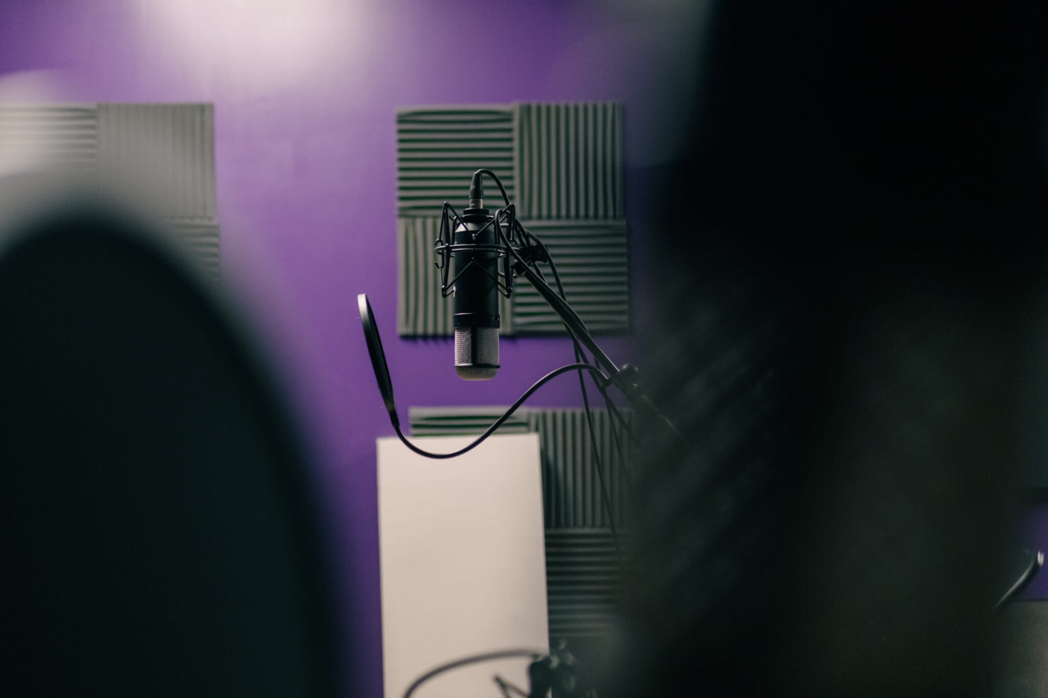 How Much Does It Cost to Hire a Recording Studio? – Peerspace